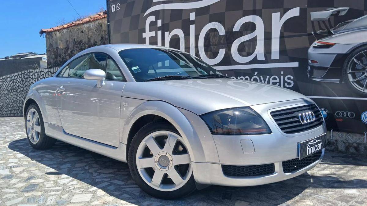 Audi TT - Usado - 11750€ - Coupé - Manual - 115000 Kms - 2002 - Pisca Pisca