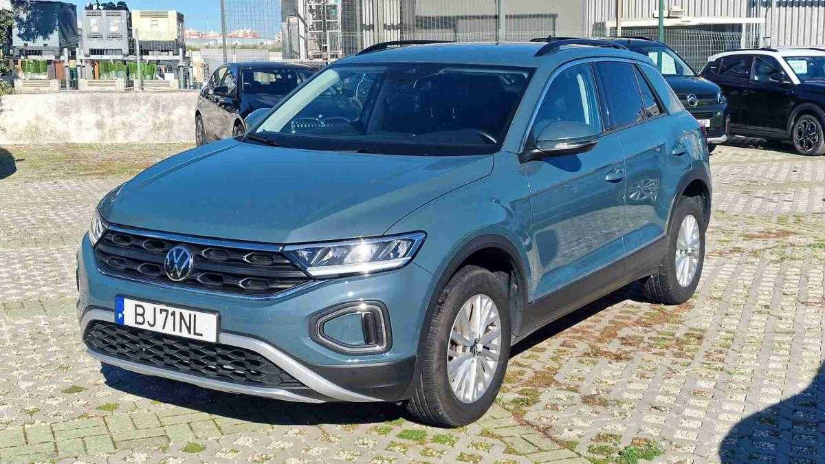 Volkswagen T-Roc - Usado - 23490€ - Citadino - Manual - 32862 Kms ...